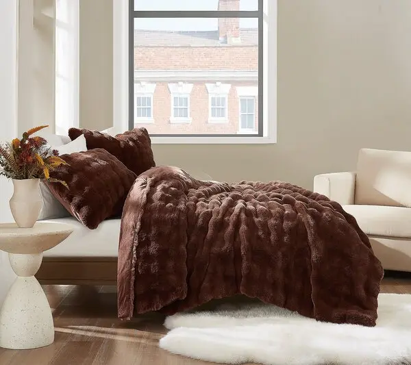 BROOKLYN LOOM Bubble Faux Fur King Comforter Set