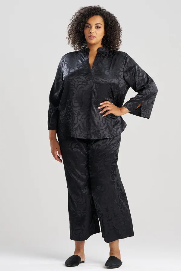Natori Scroll Satin Jacquard Long Sleeve Pj - Black