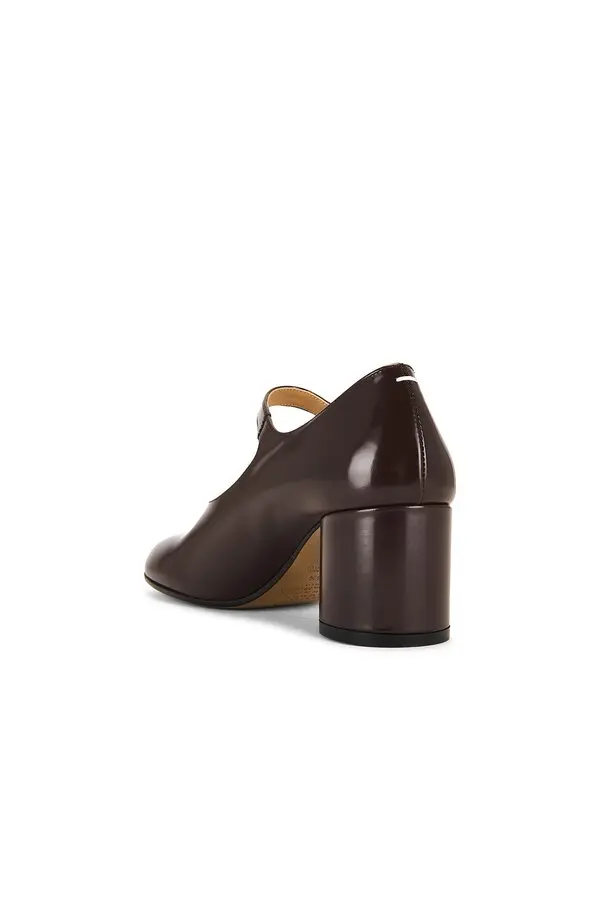 MAISON MARGIELA Tabi Mary Jane Pumps - Moka