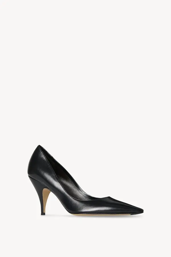 THE ROW Liisa Leather Pumps - Black