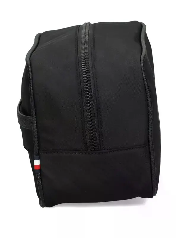 Tommy Hilfiger Zip-top Wash Bag