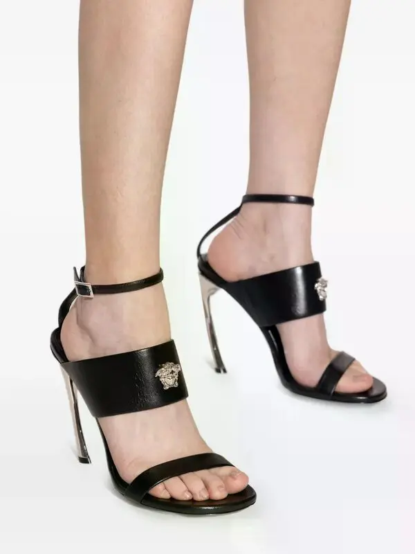 Versace 85mm Pincer Sandals - Black