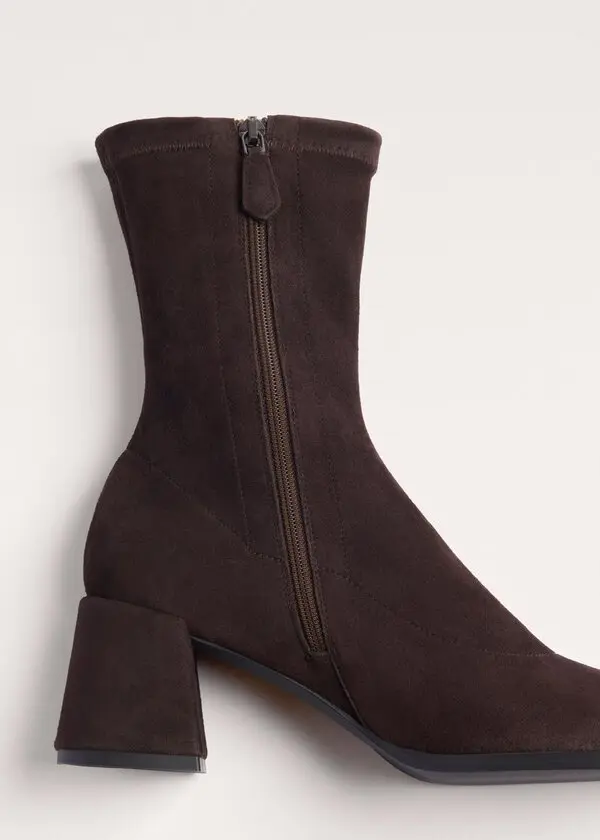 ME+EM Ankle Stretch Boots - Deep Chocolate