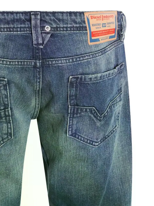 DIESEL Logo-patch Jeans
