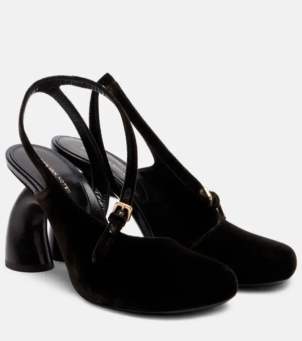 Dries Van Noten 95 Velvet Slingback Pumps
