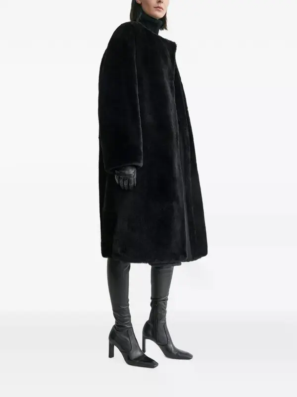 TOTEME Shearling Collarless Coat - Black