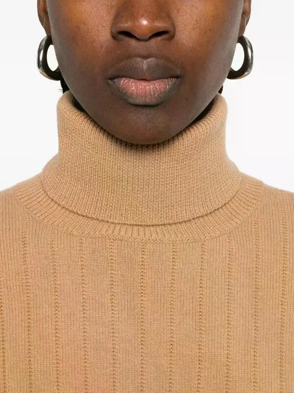 Eleventy Ribbed Turtleneck Sweater