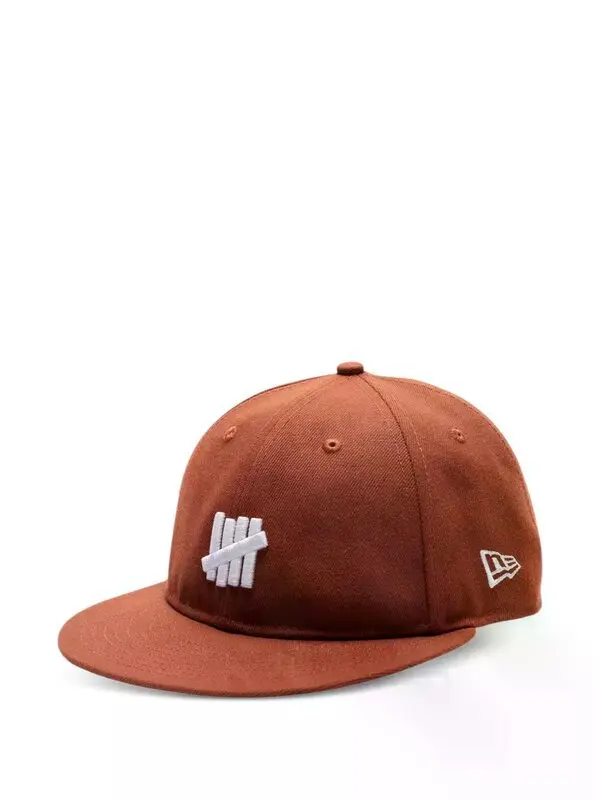 UNDEFEATED Five-strike Snapback Cap - Brown