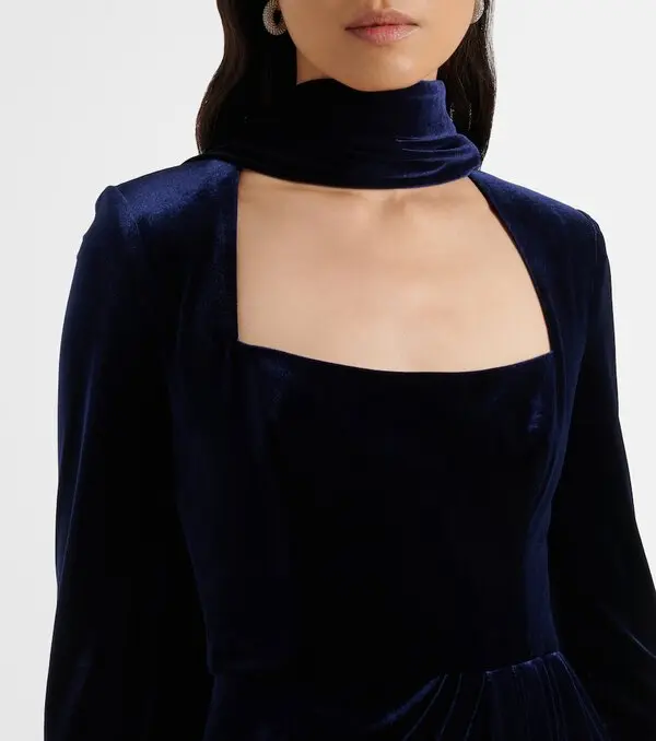 Monique Lhuillier Belted Velvet Gown