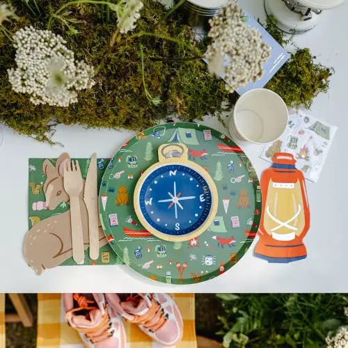 DAYDREAM SOCIETY Camp Explorer Compass Small Plates