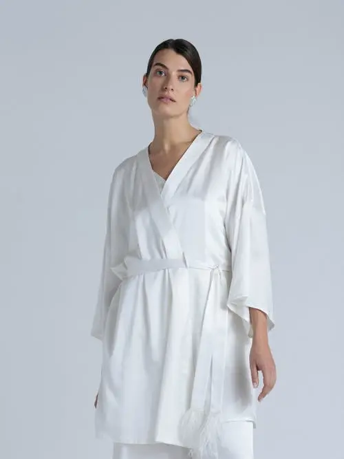 ALAS Silk 3/4 Sleeve Dressing Gown - Milk White