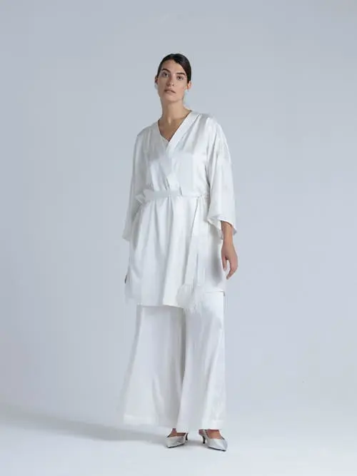 ALAS Silk 3/4 Sleeve Dressing Gown - Milk White