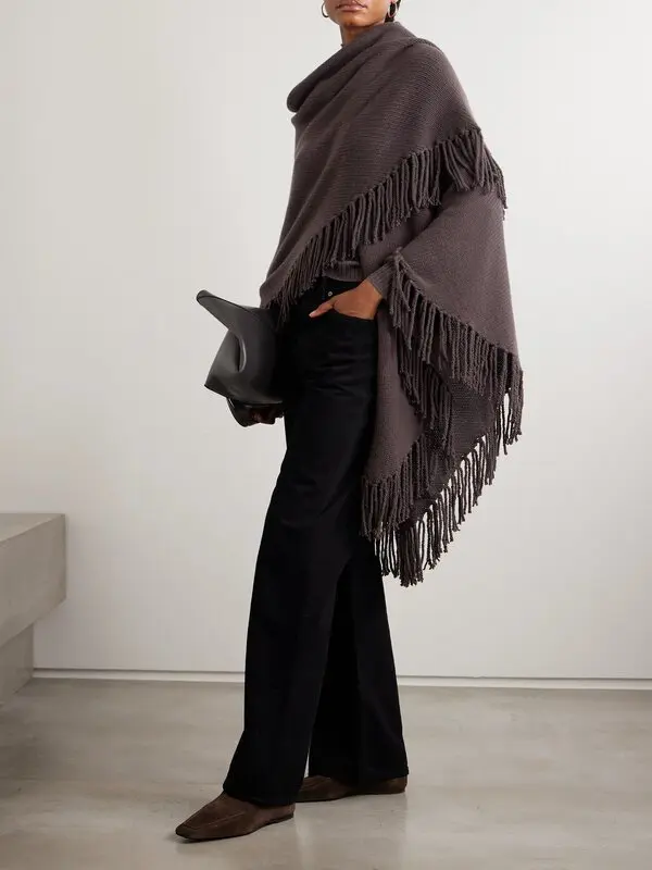 Arch4 Fringed Cashmere Wrap