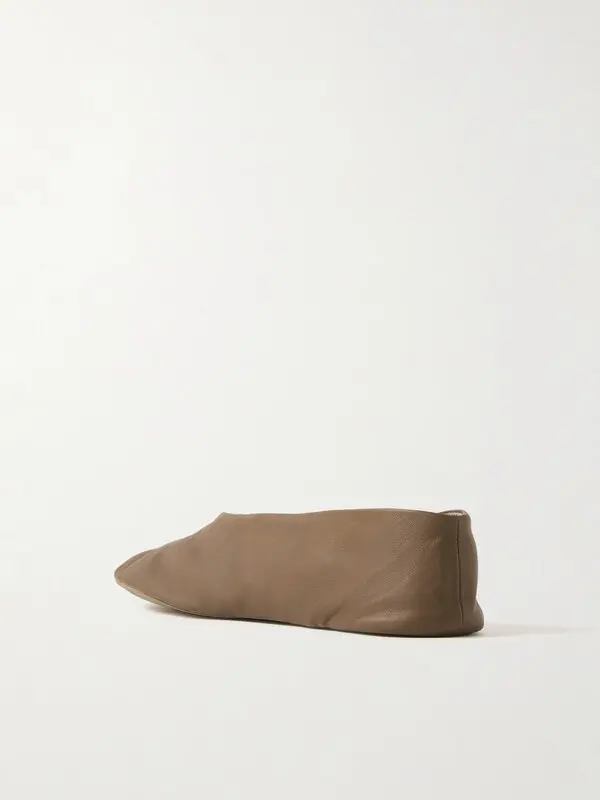 THE ROW Stella Leather Ballet Flats - Brown