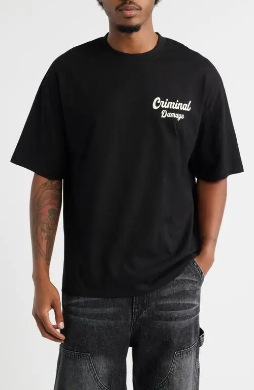 CRIMINAL DAMAGE Bennett Oversize Logo Graphic T-shirt - Black