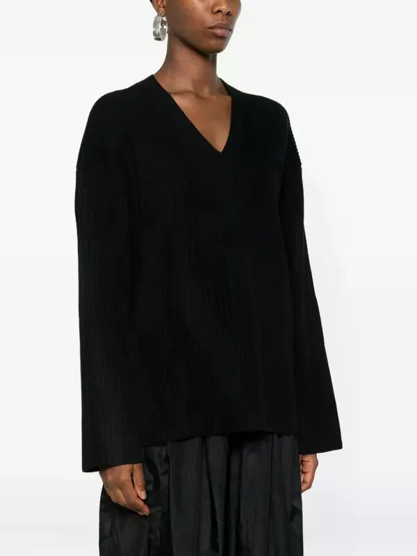 6397 Ribbed V-neck Jumper