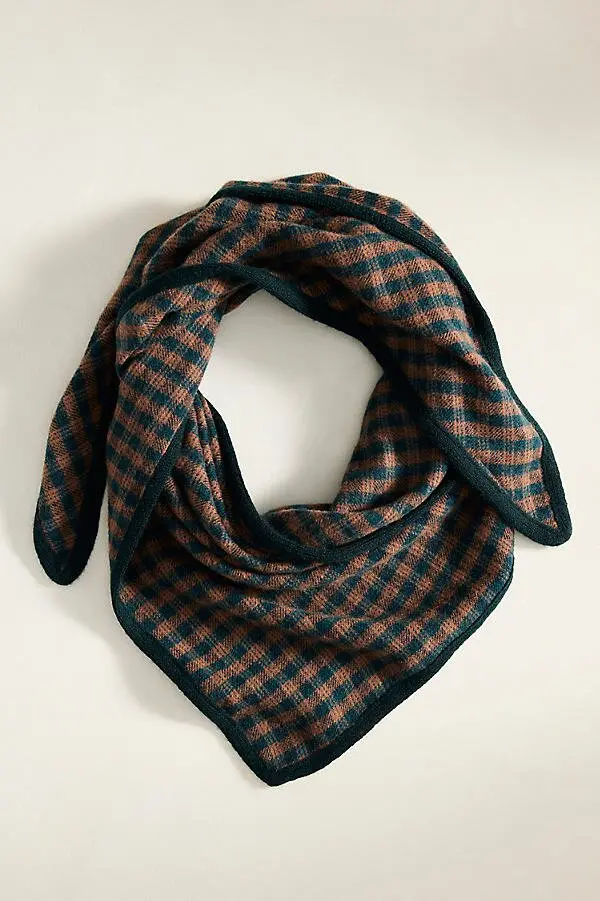 TERRAIN Wool Triangle Scarf - Black Pattern