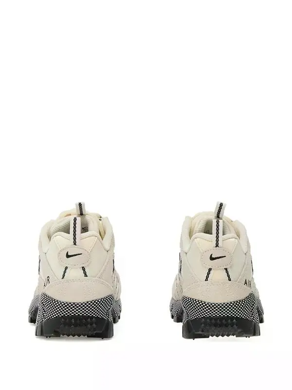 Nike Air Humara Sneakers