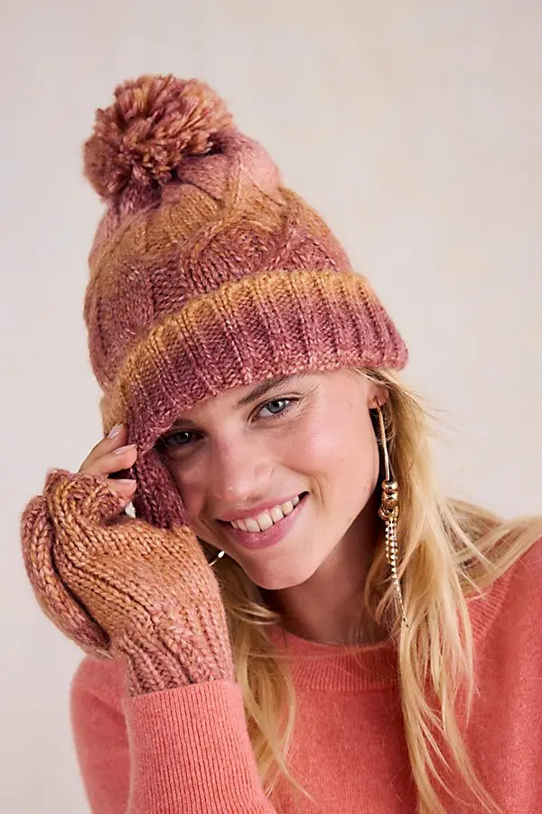 Free People Beanie And Glove Set - Peach Ombre