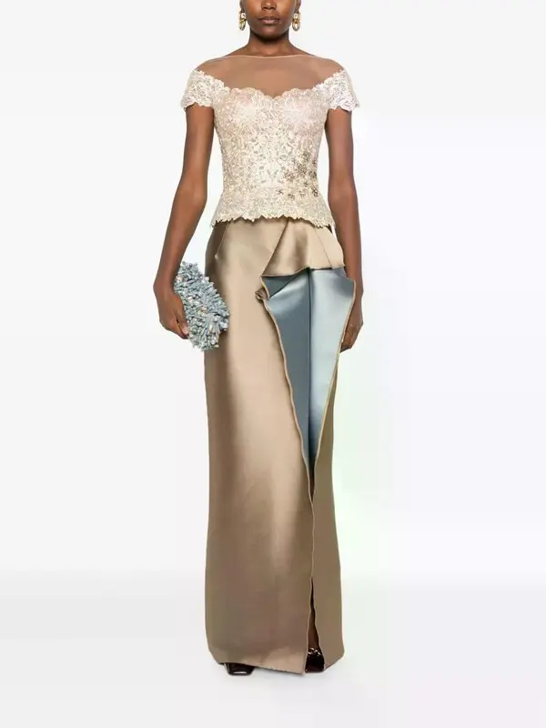 GEMY MAALOUF Straight Hem Ruffled Slit Skirt