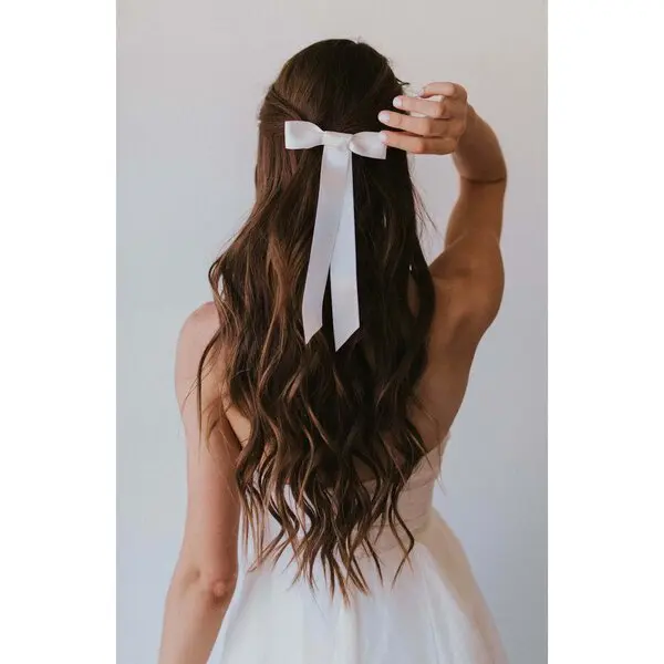 UNTAMED PETALS Blair Satin Bow - Ivory