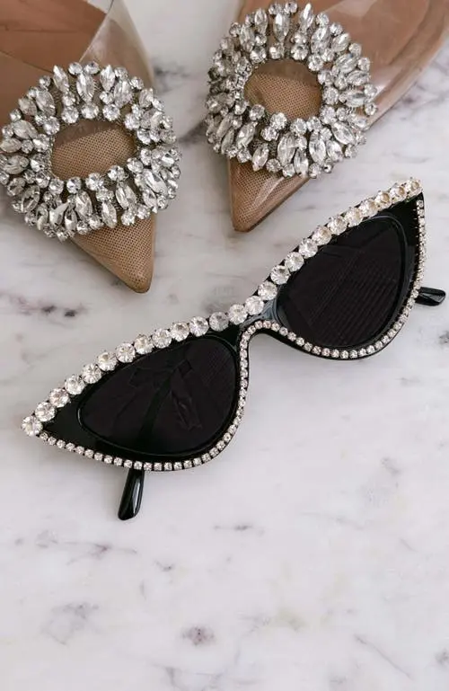 UNTAMED PETALS Studded Sunglasses