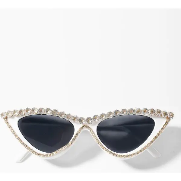 UNTAMED PETALS Studded Sunglasses - White