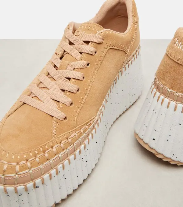 Chloé Nama Suede Platform Sneakers - Beige