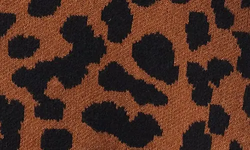 DO BY DEE OCLEPPO Leopard Jacquard Knit Skirt