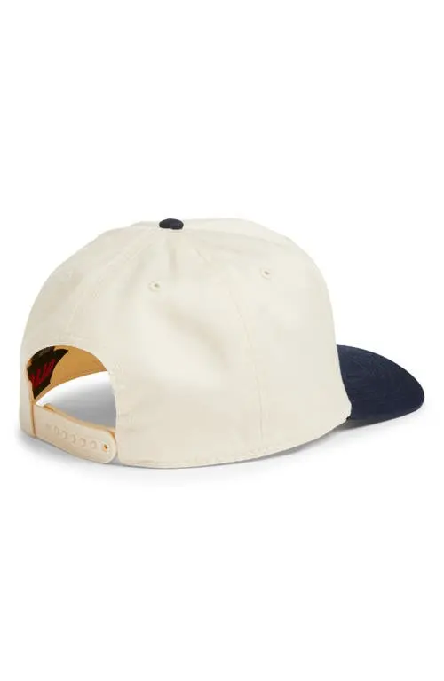 FRIDAY FEELIN’ Weekend Warrior Snapback Hat