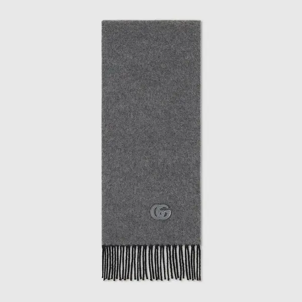 Gucci Cashmere Scarf With Patch - Grey