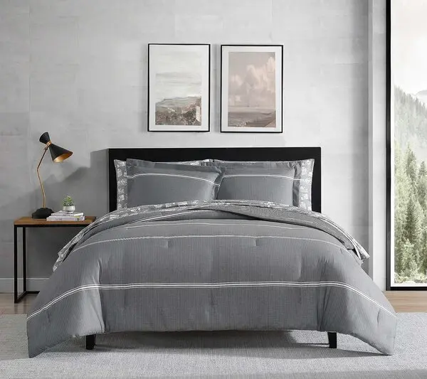 Eddie Bauer Chevron And Stripes Grey 7-piece Qu Een Bed Set - One-color