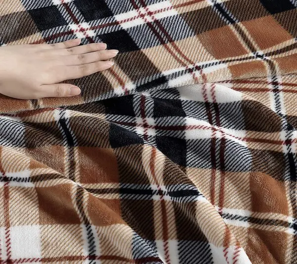 Eddie Bauer Trailhead Plaid Reversible Full/que En Blanket