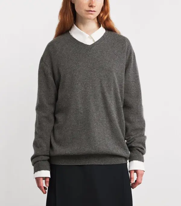 THE ROW Ligeia Cashmere Sweater