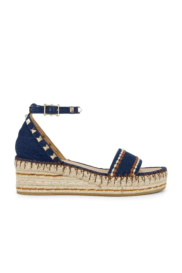 Valentino Garavani Rockstud Torchon Flatform Espadrille Sandal