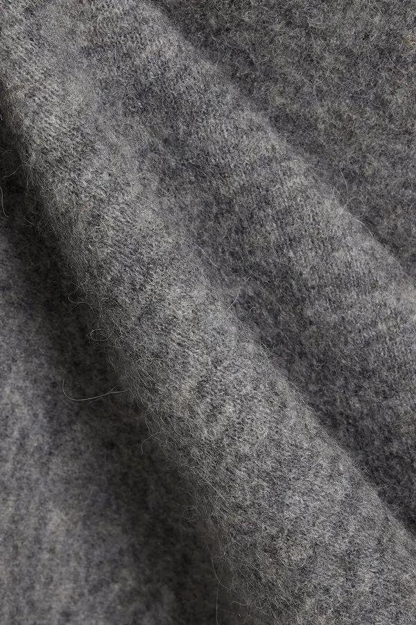 Vince Knitted Sweater - Gray