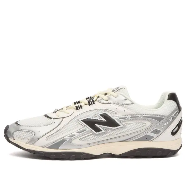 NEW BALANCE 204l Lace Up Sneakers - Silver Metallic