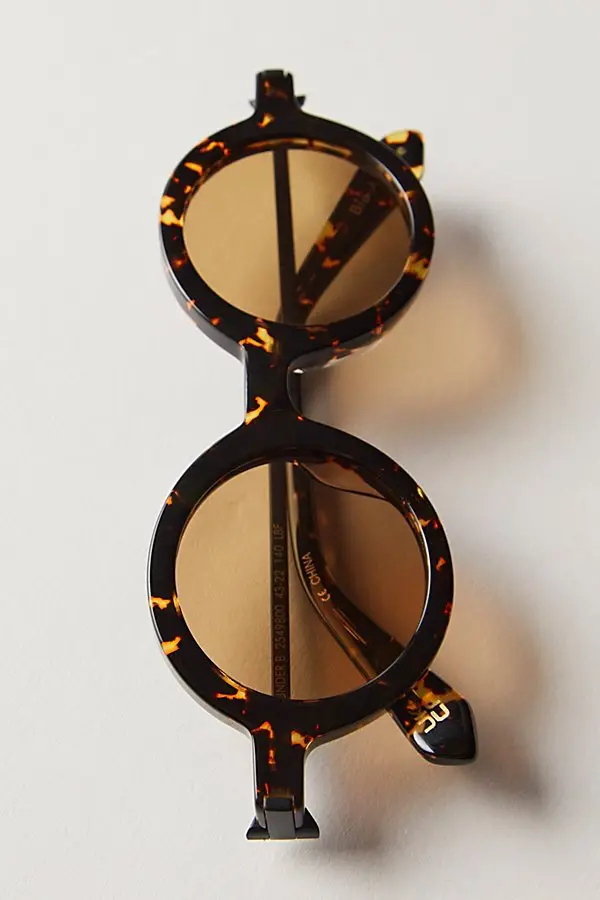 Free People Karen Walker Thunder Round Sunglasses - Cracked Tort