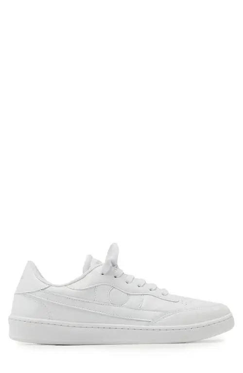OLIVER CABELL 581 Low Top Sneaker