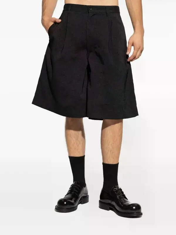 Comme Des Garçons Pleated Patch-pocket Shorts