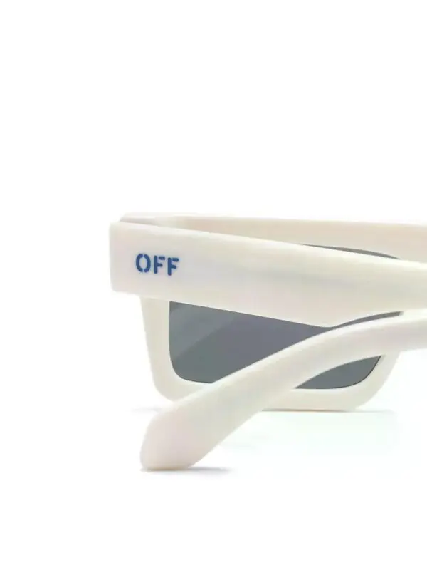 Off-White Chandler Sunglasses - 0107