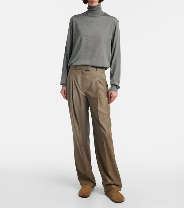 THE ROW Liwen Silk Turtleneck Top - Grey
