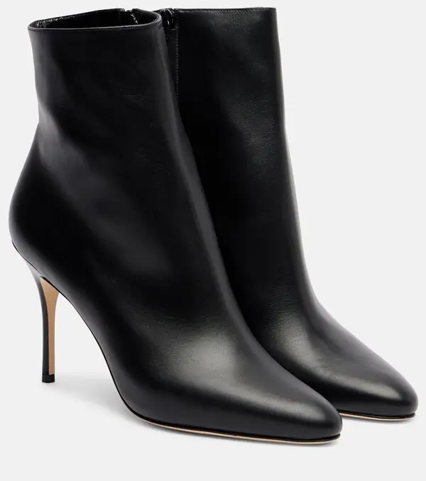 Manolo Blahnik Insopo Boots - Black