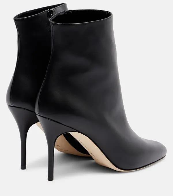 Manolo Blahnik Insopo Boots - Black
