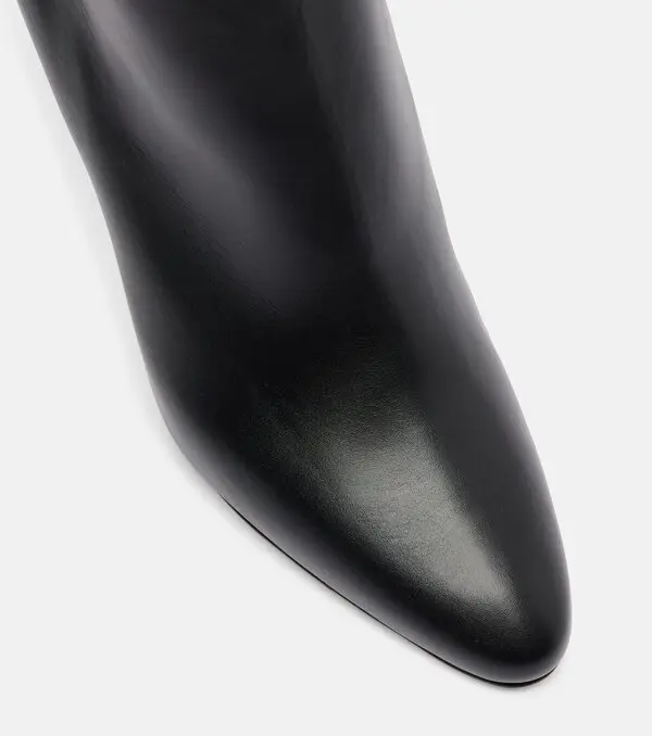 Manolo Blahnik Insopo Boots - Black