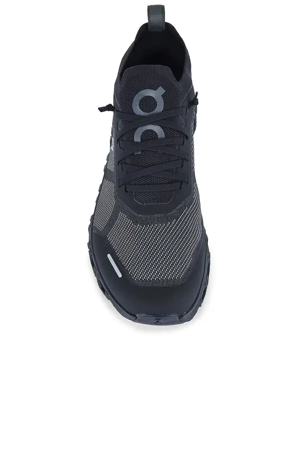 On Cloud 6 Versa Sneakers - Black & Eclipse