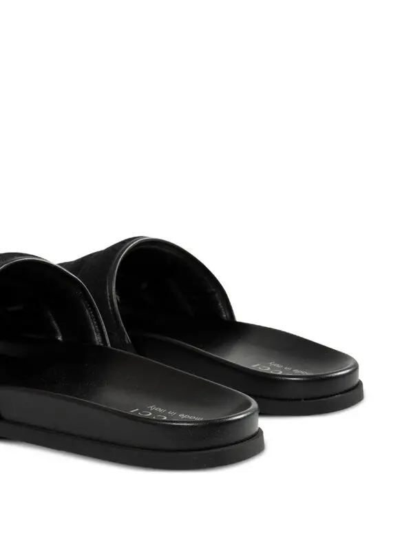 Gucci Gg Canvas Sliders - Black