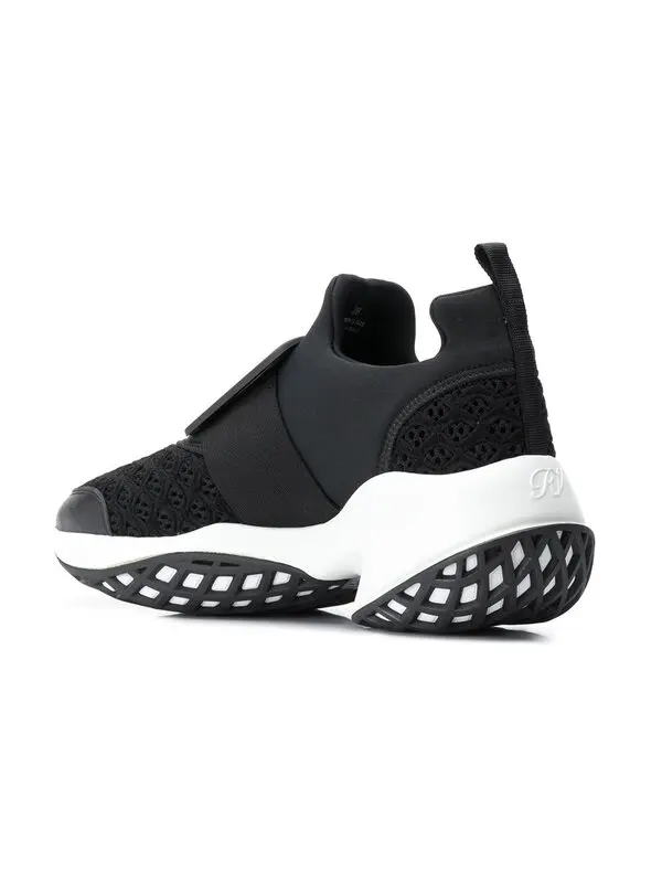 ROGER VIVIER Viv Run Sneakers - Black