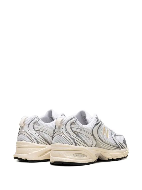 NEW BALANCE 530 Sneakers