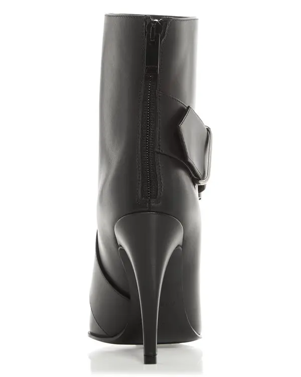 Alexander McQueen Pointed Buckle Boots - Black/silver